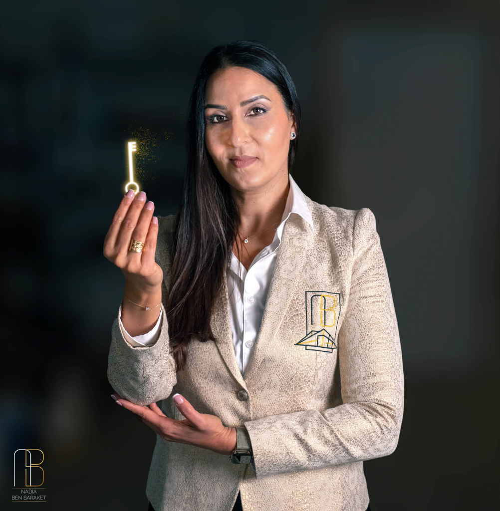 A LA LUCARNE - NB Mandataire